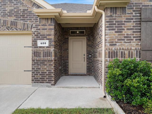 423 Highedge Drive