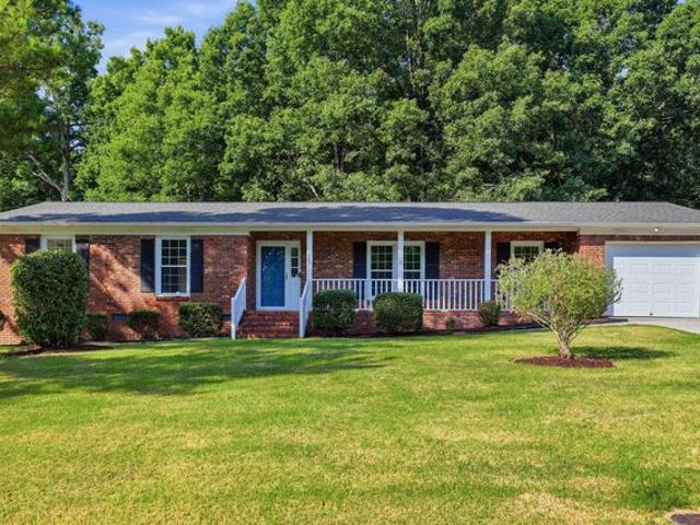 423 Indian Trl, Taylors, SC 29687
