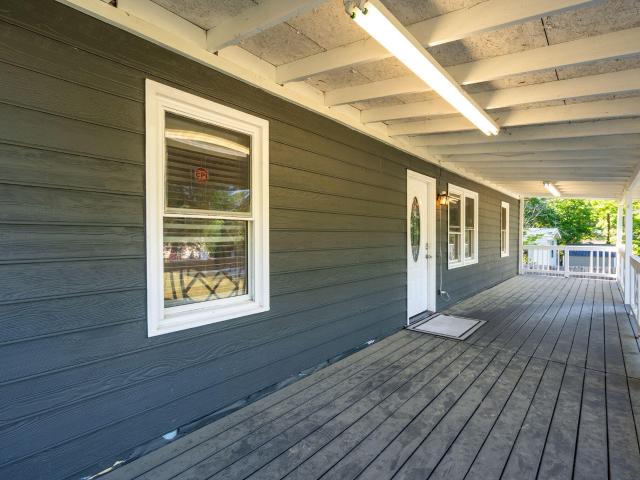 423 Orange Heights Loop Road