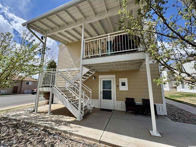 423 Mitchell St, Laramie, WY 82072