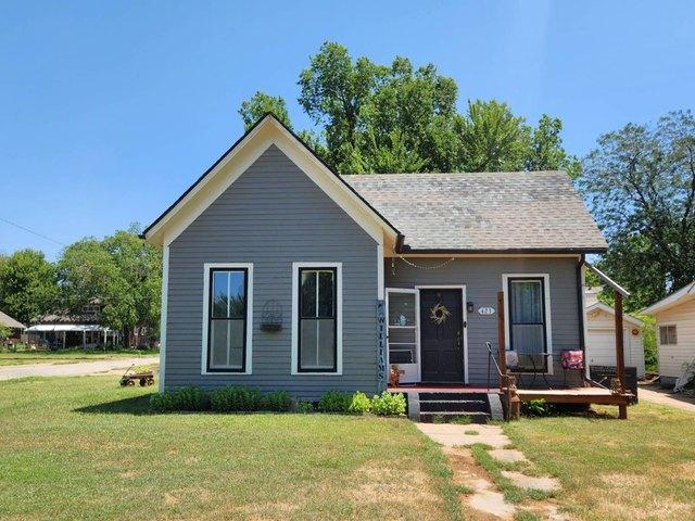 423 N Jennings Ave, Anthony, KS 67003