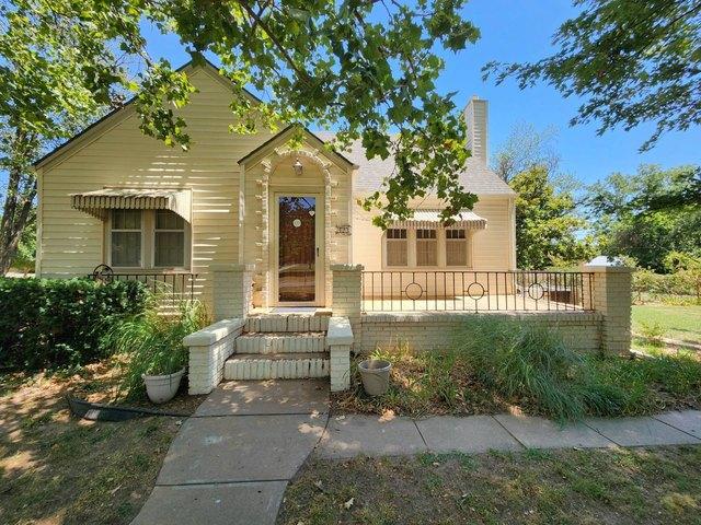 423 N Lincoln Ave, Anthony, KS 67003