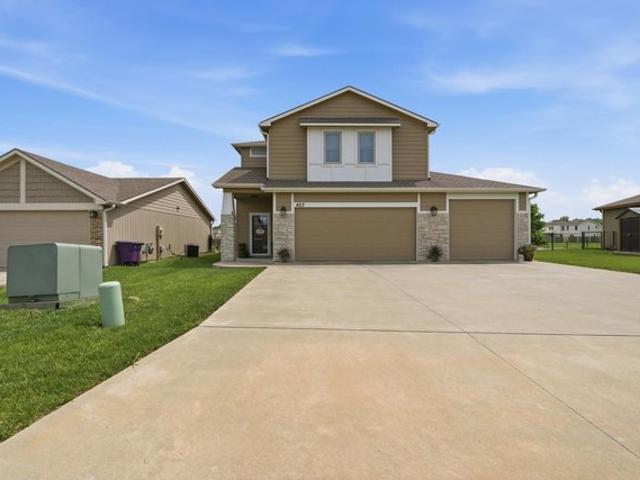 423 Northfield Rd, Manhattan, KS 66502