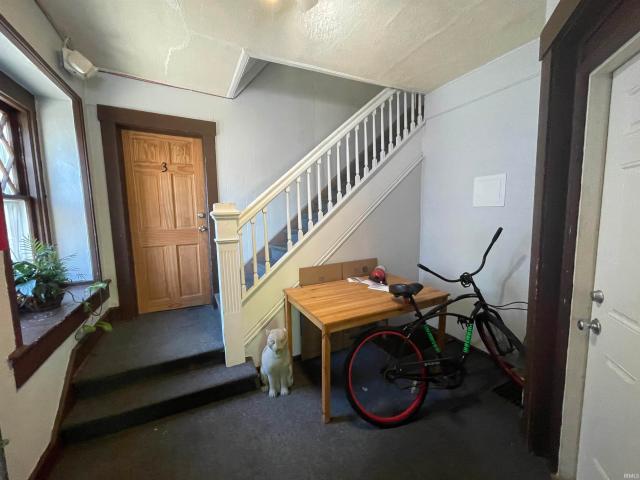 423 S Fess Ave, Unit 5, Bloomington, IN 47401 | Compass