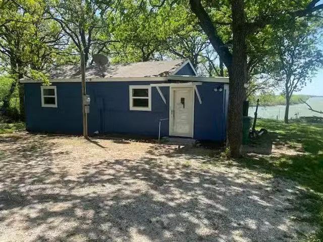 423 Shady Ln, Little Elm, TX 75068 MLS 20903883