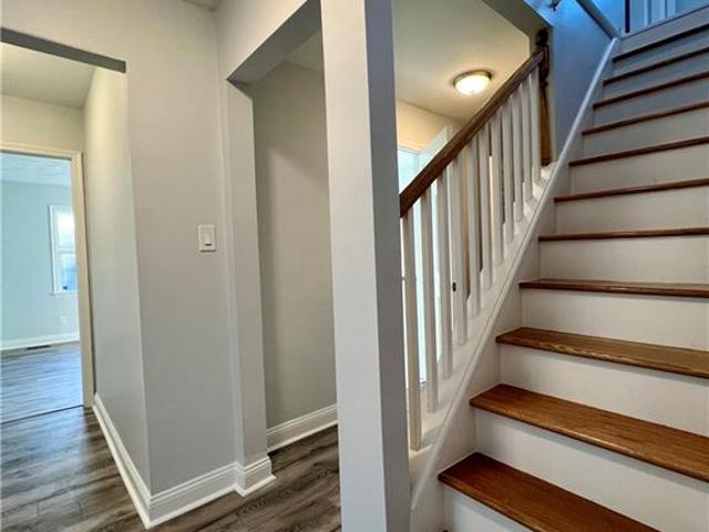 423 Shenandoah RD