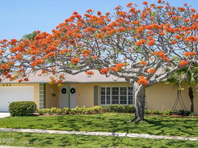 423 Port Royal Blvd, Satellite Beach, FL 32937