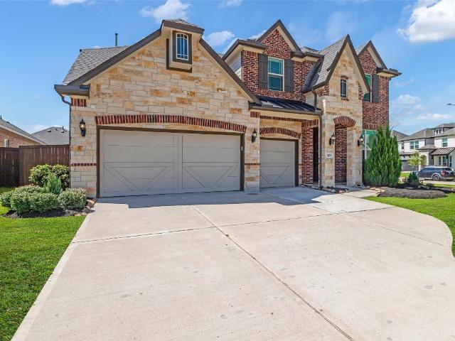 423 Round Top St, Webster, TX 77598 | MLS #19439 | Compass