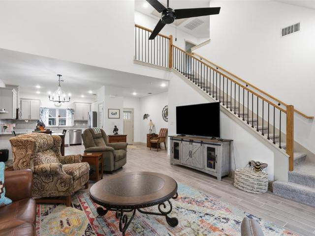 423 Redbud Lane