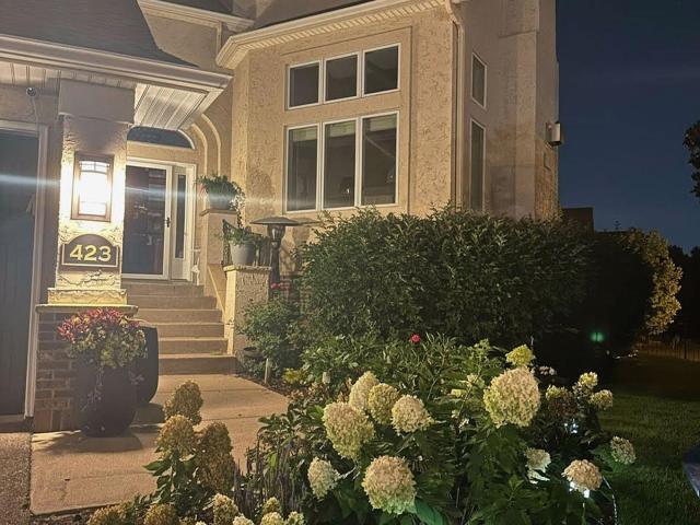 423 River St, Minneapolis, MN 55401 | MLS #7031 | Compass