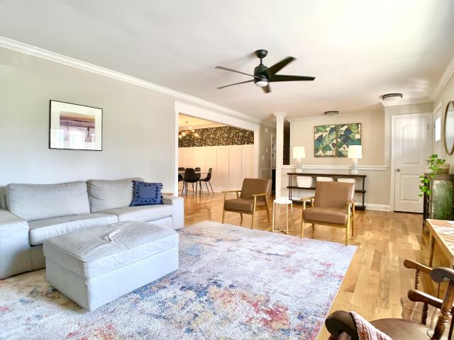 423 Rivermont Dr