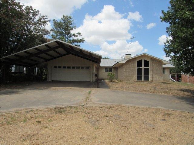 423 W Anders St, Marlin, TX 76661