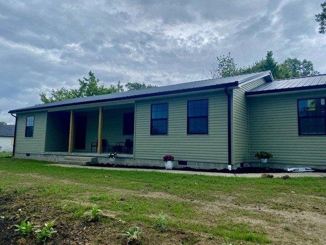 423 W B St, Wellston, OH 45692