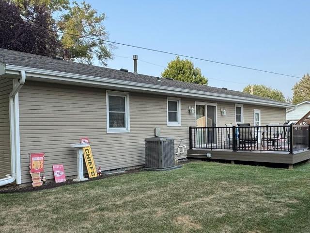 423 W Jack Frost St