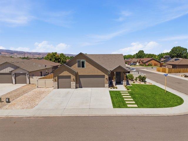 423 Woodland Ct, Fruita, CO 81521