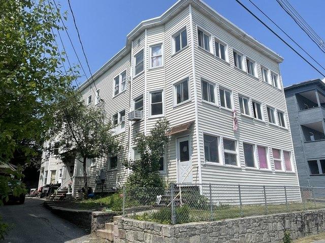 423 Waldo St Apt 6, Rumford, ME 04276