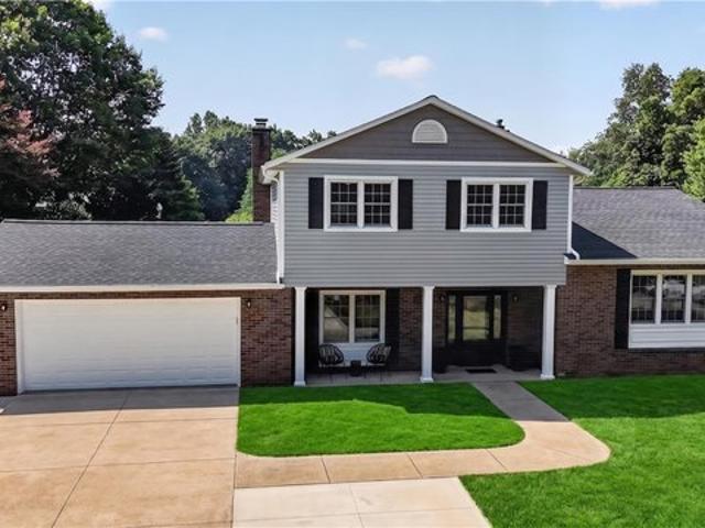 423 Winding Way, Wadsworth, OH 44281