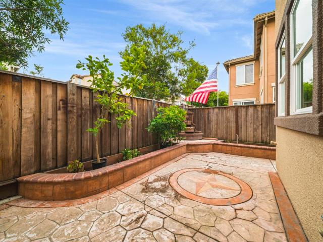423 Toscana Way