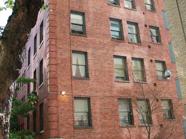 423 Terry Apartments in the Heart of First Hill Studio Apartment for Rent at 423 Terry Ave, Seattle, WA 98104 First Hill