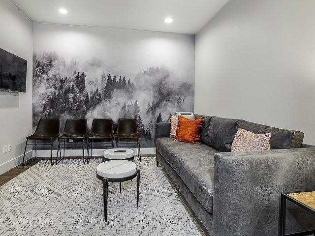 423 Terry Apartments in the Heart of First Hill Studio Apartment for Rent at 423 Terry Ave, Seattle, WA 98104 First Hill