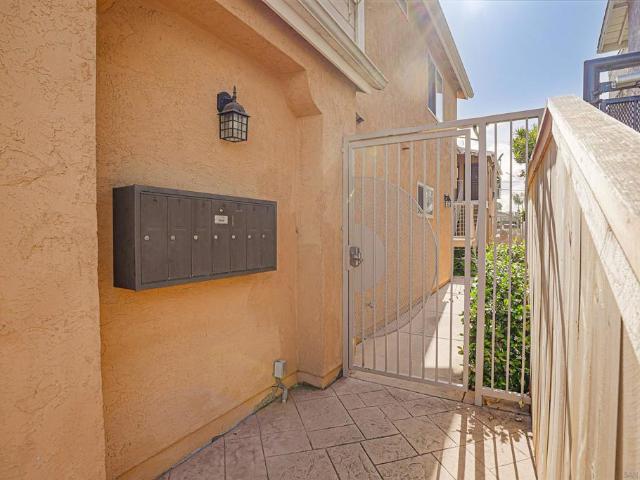 4244 Cherokee Ave 4