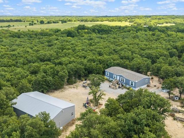 4244 Dillard Rd, Wilson, OK 73463