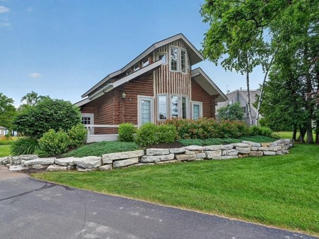 4245 Island Circle Dr, Sturgeon Bay, WI 54235