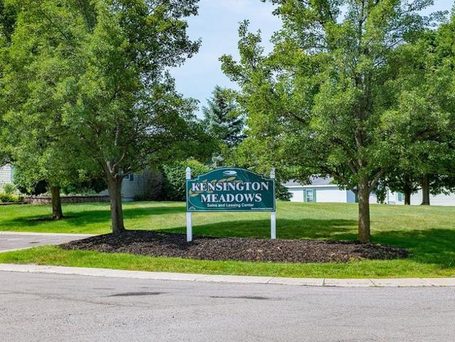 4245 W Jolly Rd, Lansing, MI 48911