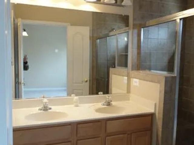 42462 Malachite Ter, Ashburn, VA 20148