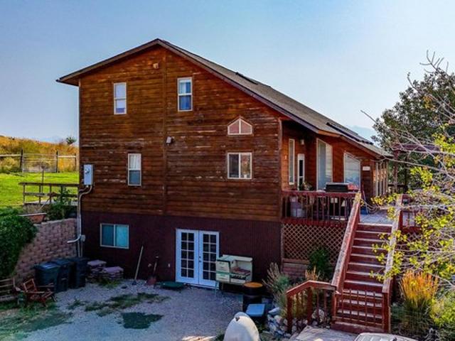 42464 Ridgeway Rd, Charlo, MT 59824
