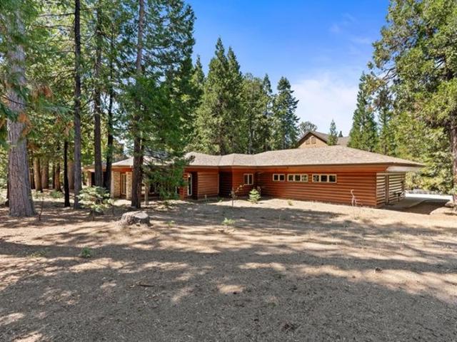 42478 Pinnacle Ln, Shaver Lake, CA 93664