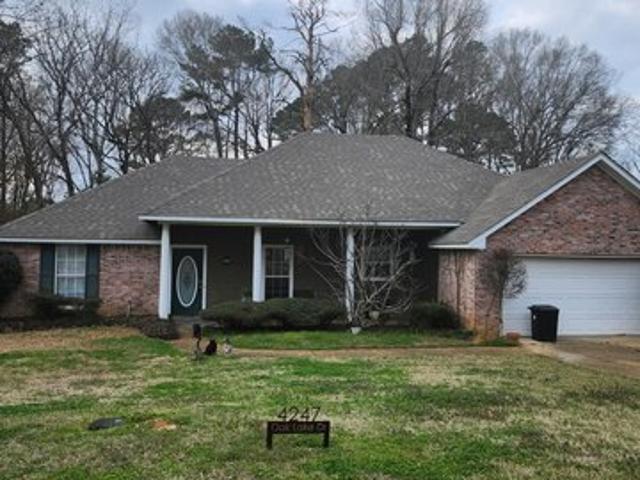 4247 Oak Lake Dr, Jackson, MS 39212