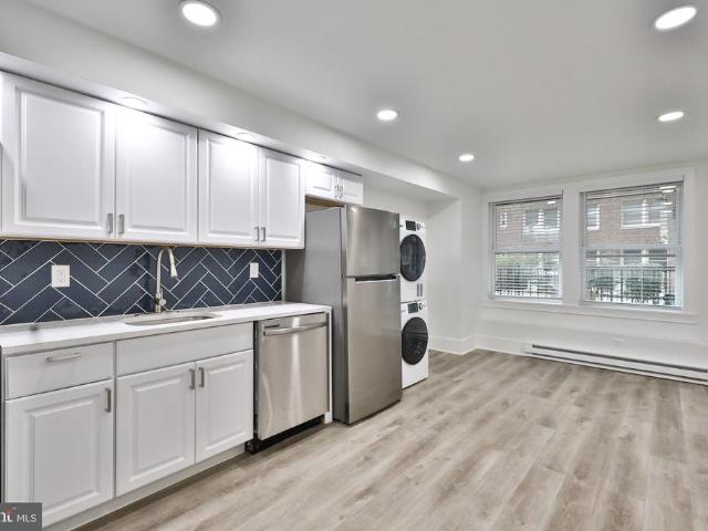 4247 Locust Street # 1B 326