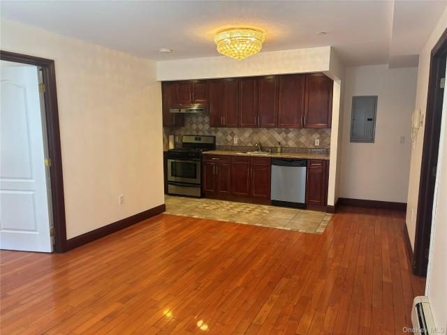 4247 Union Street 3A