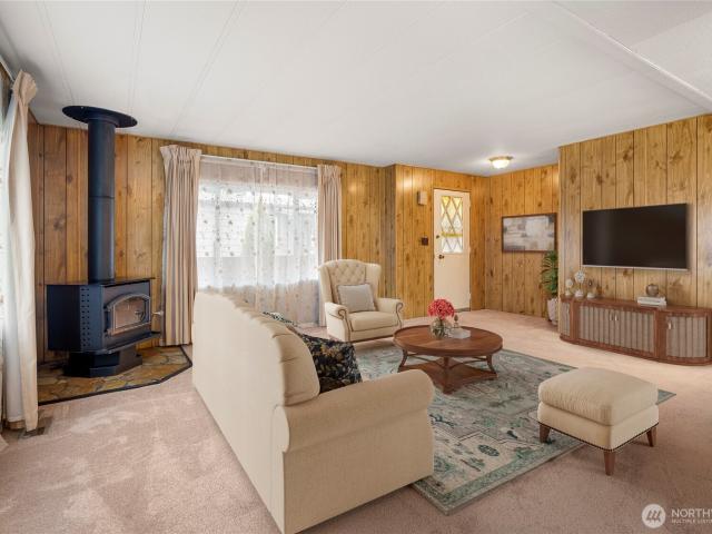 4248 A St SE, Unit 205, Auburn, WA 98002 | Compass