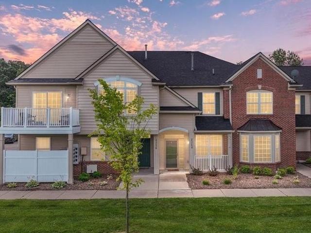 4248 Hampton Ridge Blvd, Howell, MI 48843