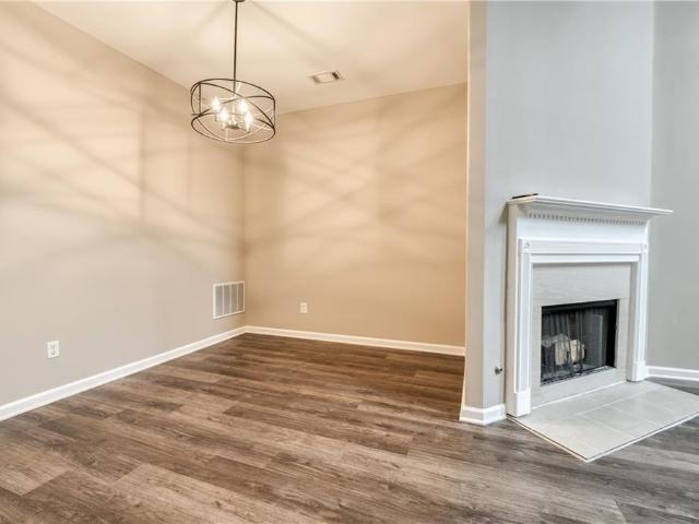 4249 Buford Valley Way