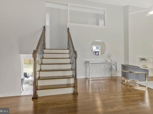 4249 Berritt St, Fairfax, VA 22030 | MLS #VAFC2008 | Compass