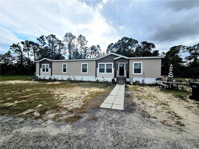 4249 US Highway 17 92 N, Davenport, FL 33837