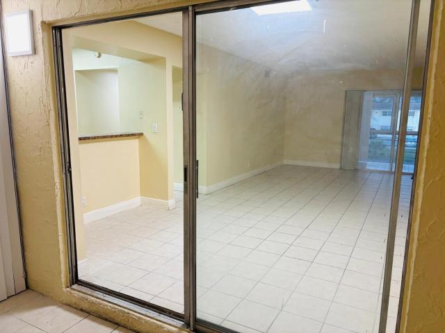 4240 NW 21st St, Unit 134, Lauderhill, FL 33313 | MLS #B26020