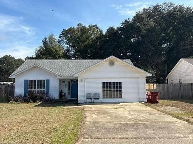 4240 Castille Ave, Milton, FL 32571