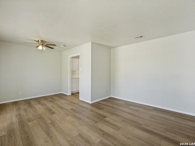 4240 Chestnuthill Dr