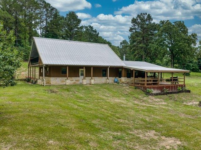 4240 County Road 2107, Rusk, TX 75785