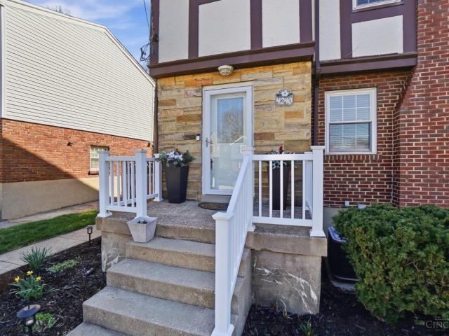 4240 Dartmouth Drive
