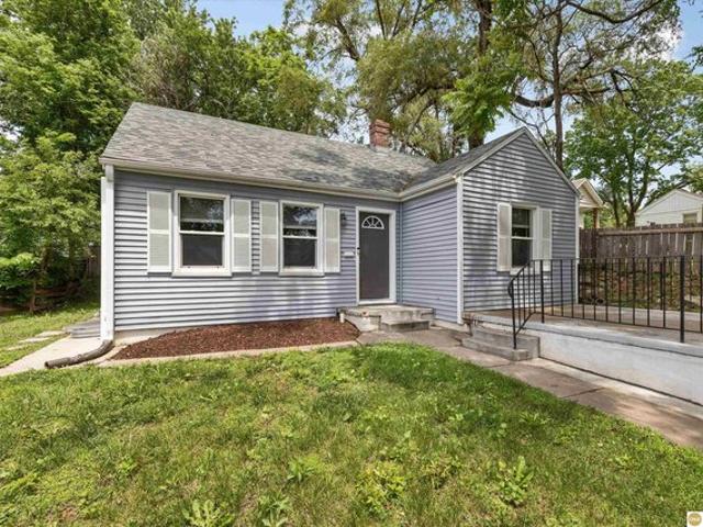 4240 Fowler Ave, Omaha, NE 68111