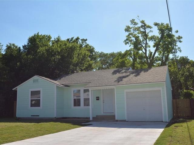 4240 Standish Rd, Fort Worth, TX 76133