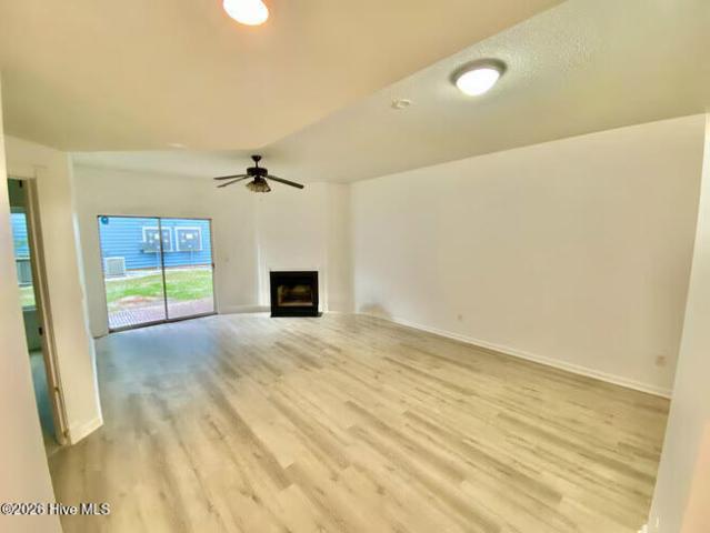 4240 Wilshire Boulevard # 102e