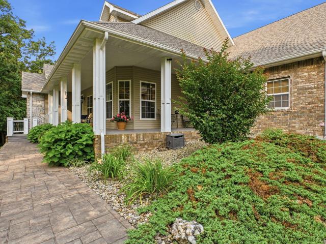 4241 S 90th Road