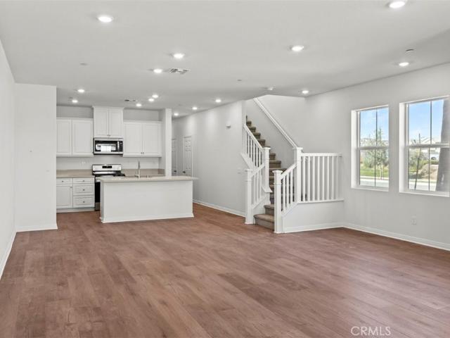 4241 S Hermosa Paseo