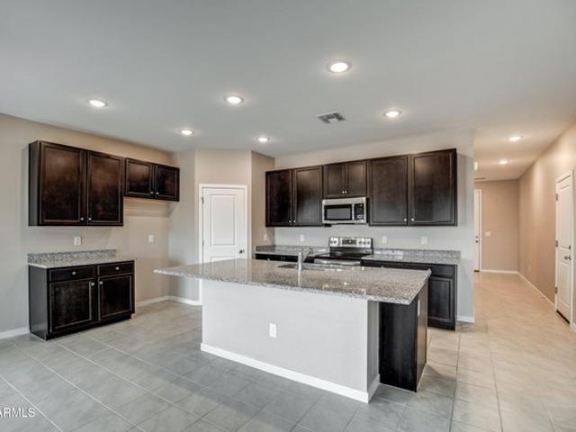 42420 W Rojo St, Maricopa, AZ 85138